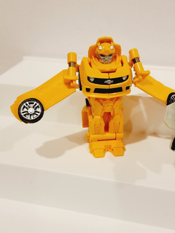 Transformers 2 Bumblebee Vs Kitchen Bots