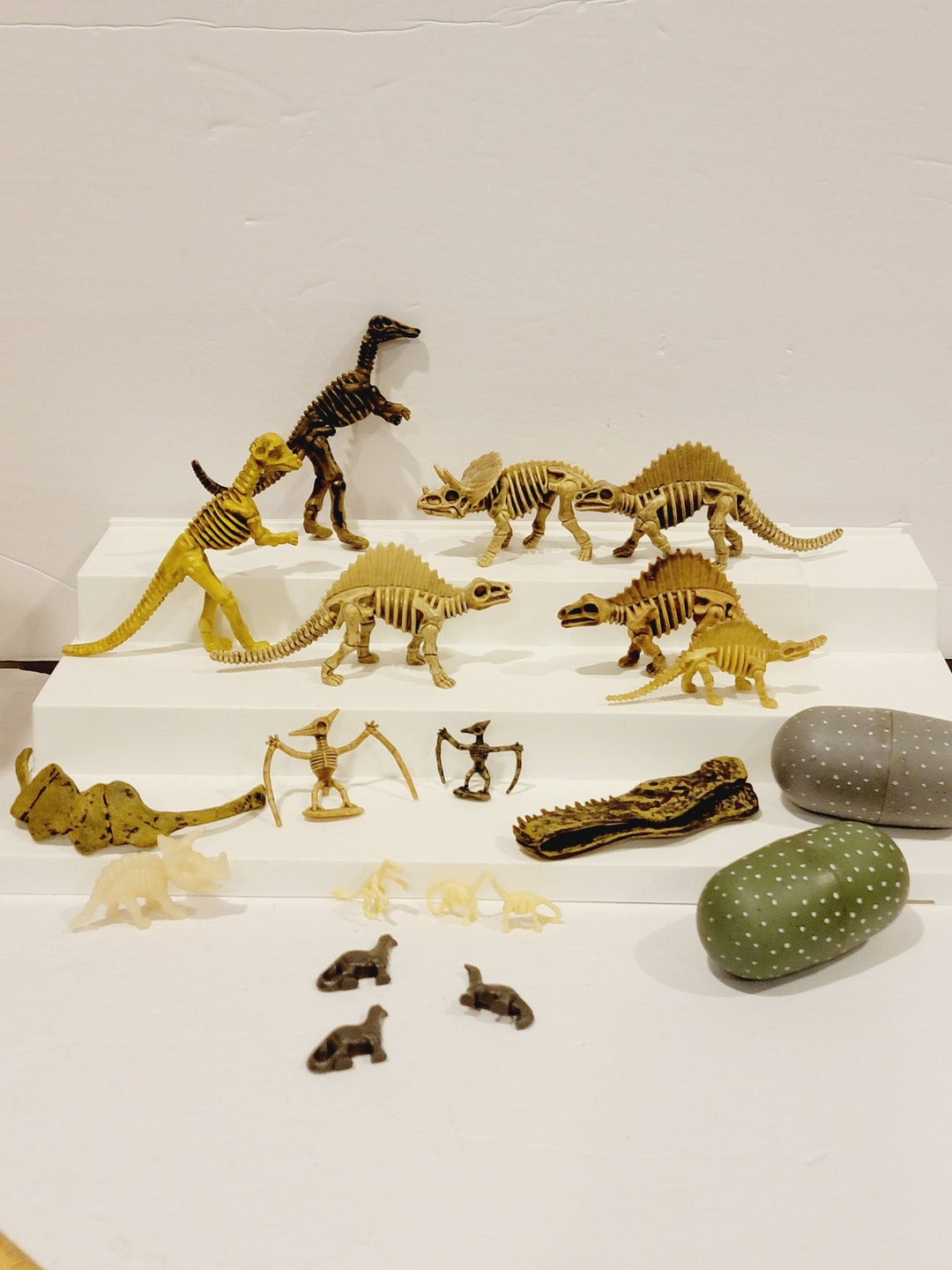 Hard Plastic Dinosaur Skeleton Fossil Figure Set - Etsy