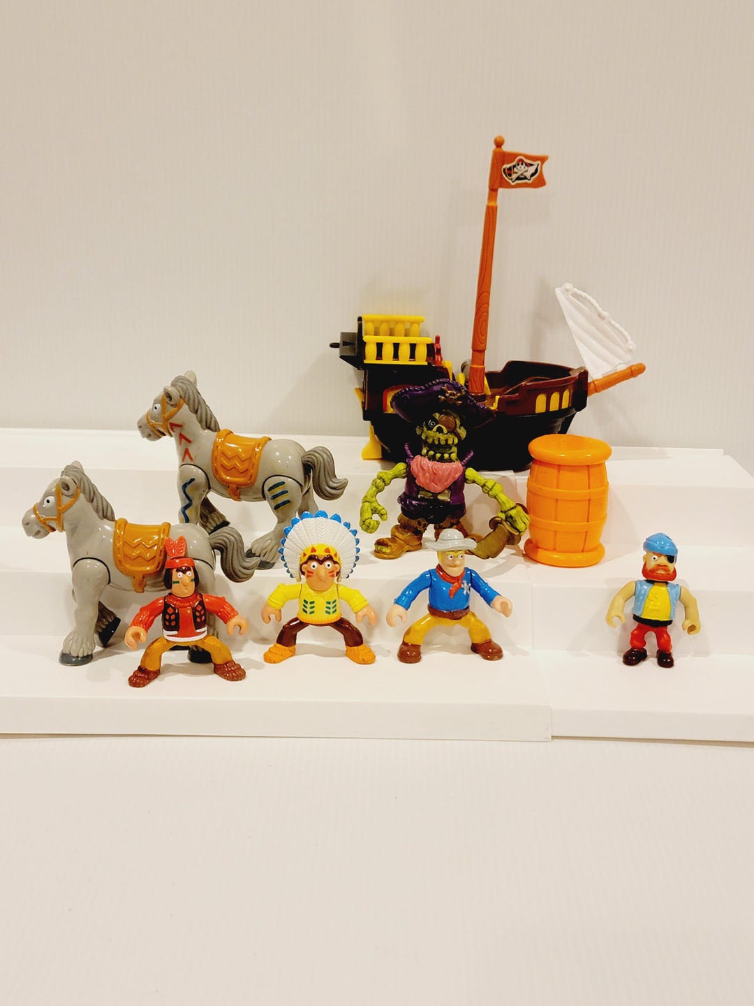 Vintage Keenway Pirate Ship Cowboy Figure Set - Etsy