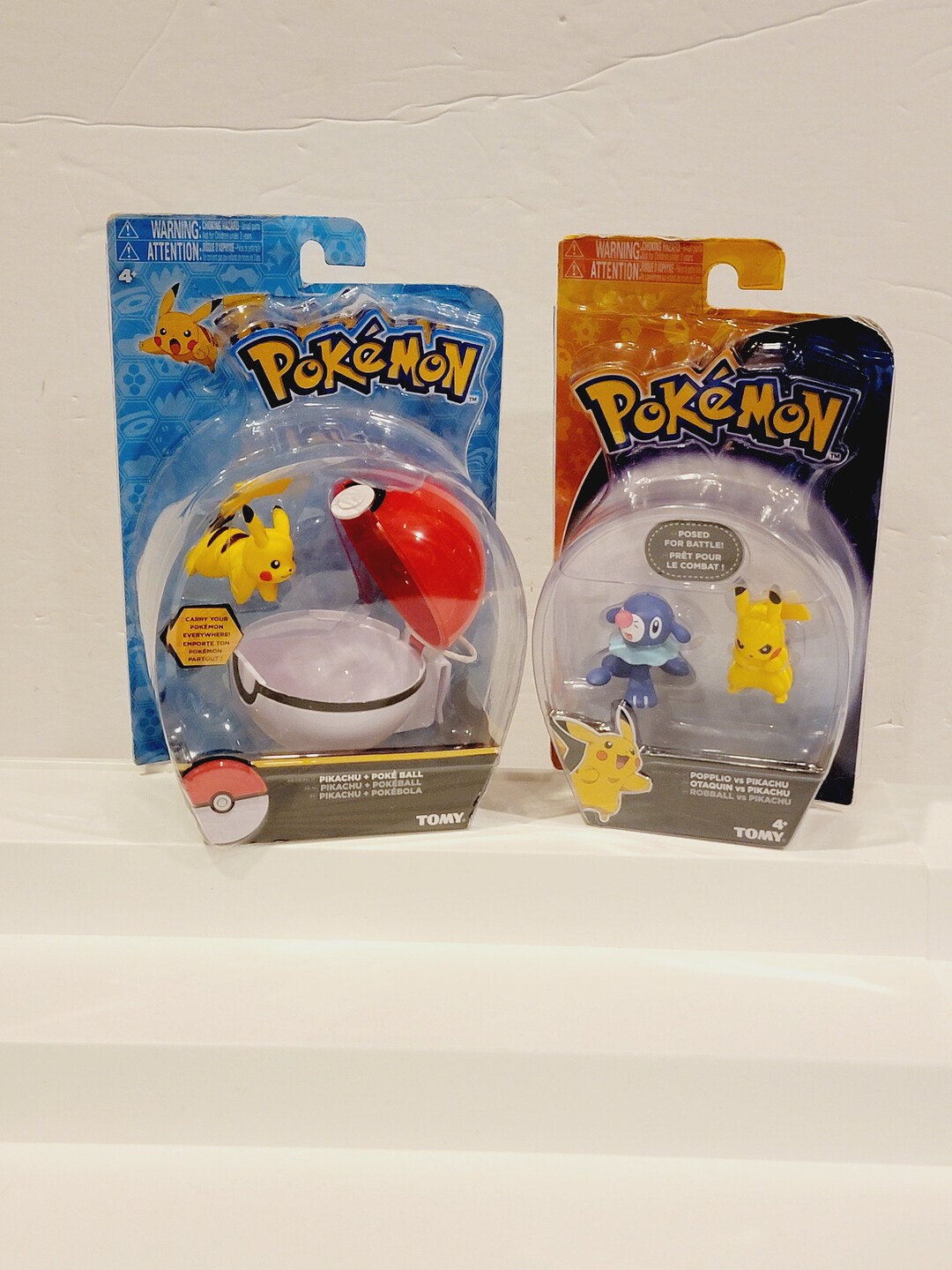Pokemon Clip N Carry Poke Ball Pikachu and Poke Ball Action Figure Set ...