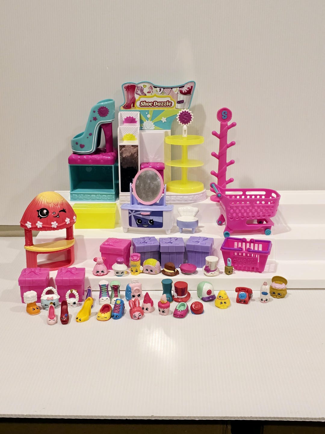 Shopkins Shoe Dazzle Set and Fashion Spree Figure Set - Etsy