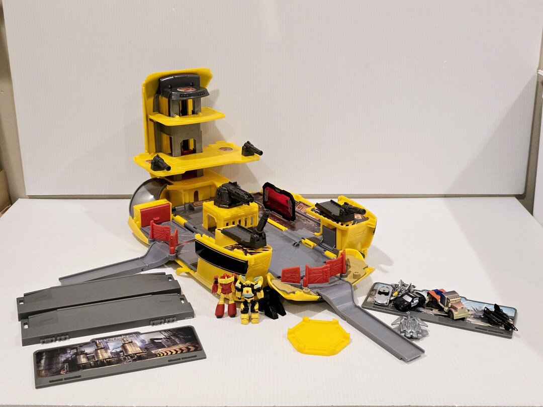Transformers Bumblebee Micro Machines Medium Action Playset Autobots ...