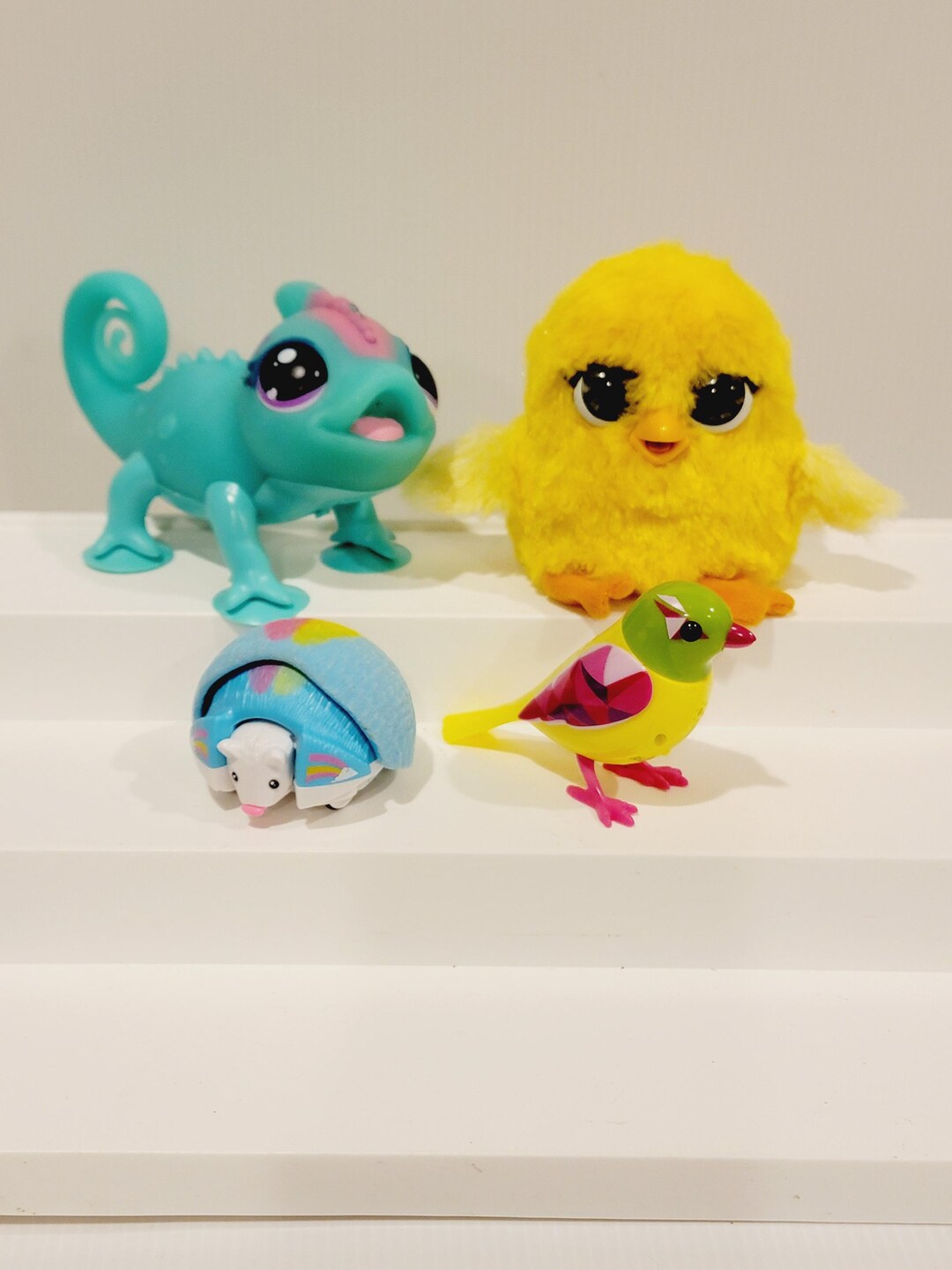 Furreal Friends Interactive Pets and Digi Birds Digibird Singing Bird ...