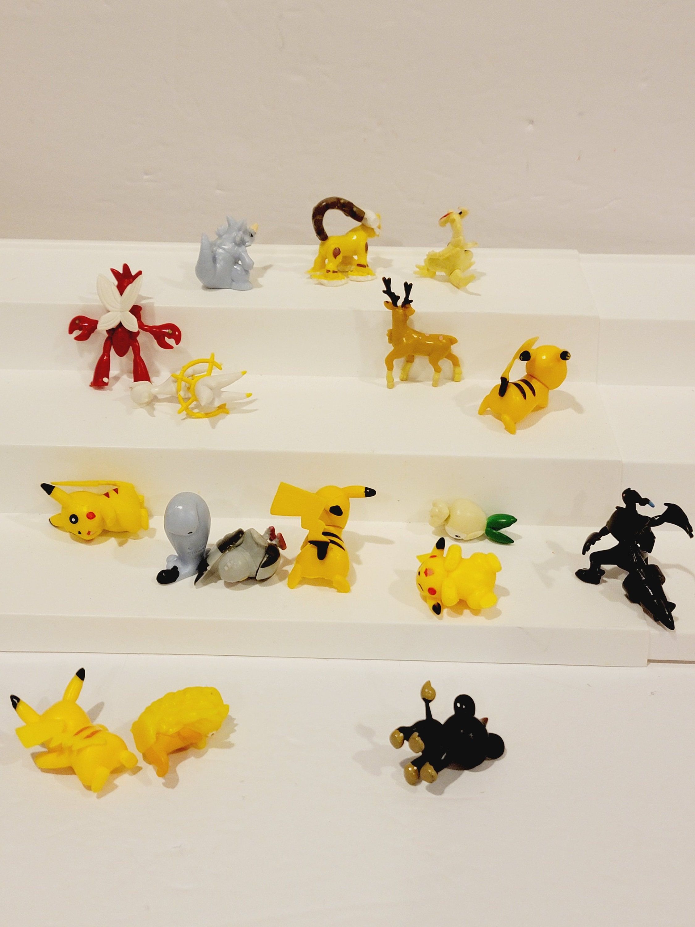 Vintage Pokémon Vending Machine Figure Set - Etsy