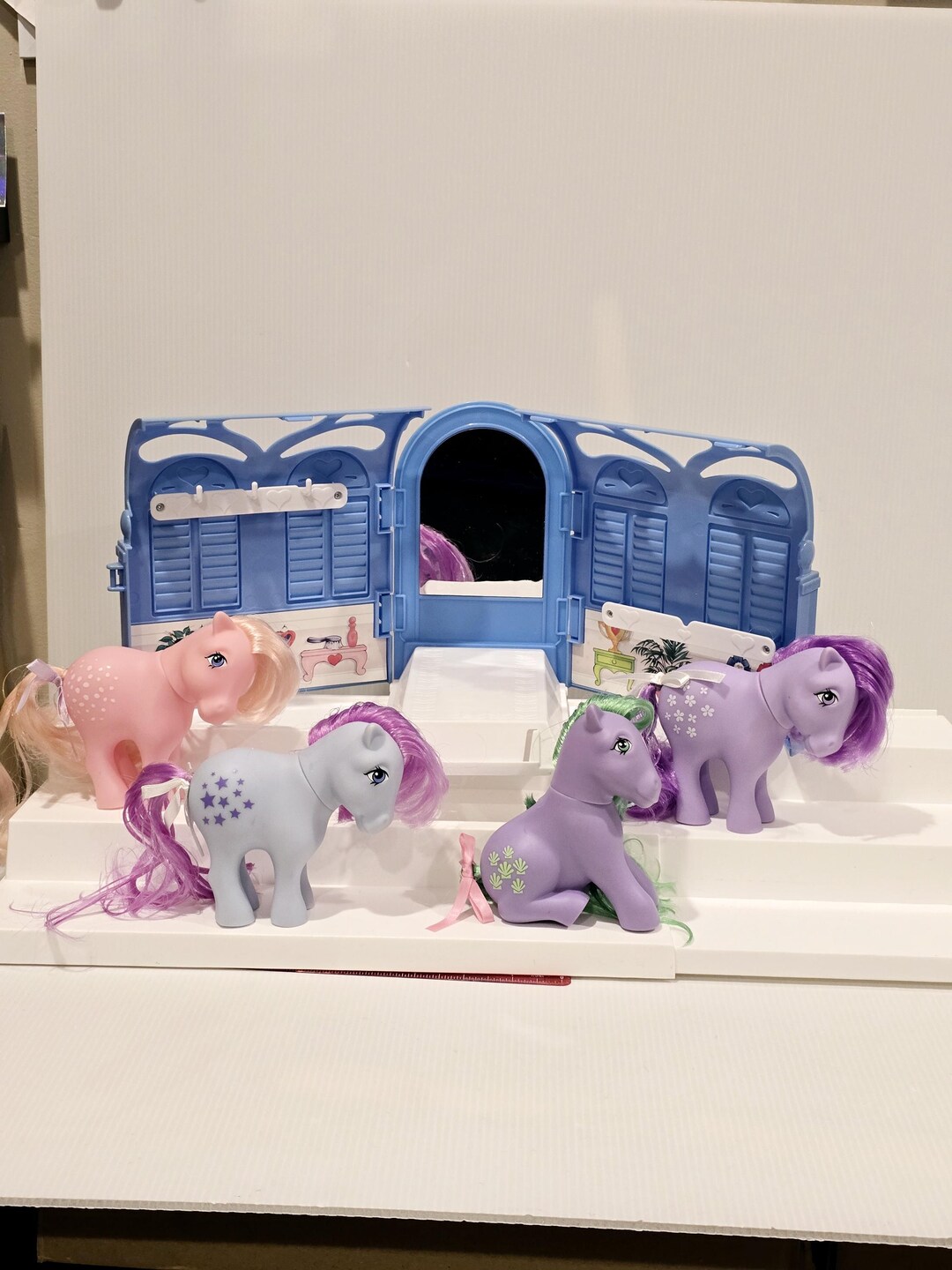 My Little Pony 35th Anniversary Collection Pretty Parlor and Pony Set ...