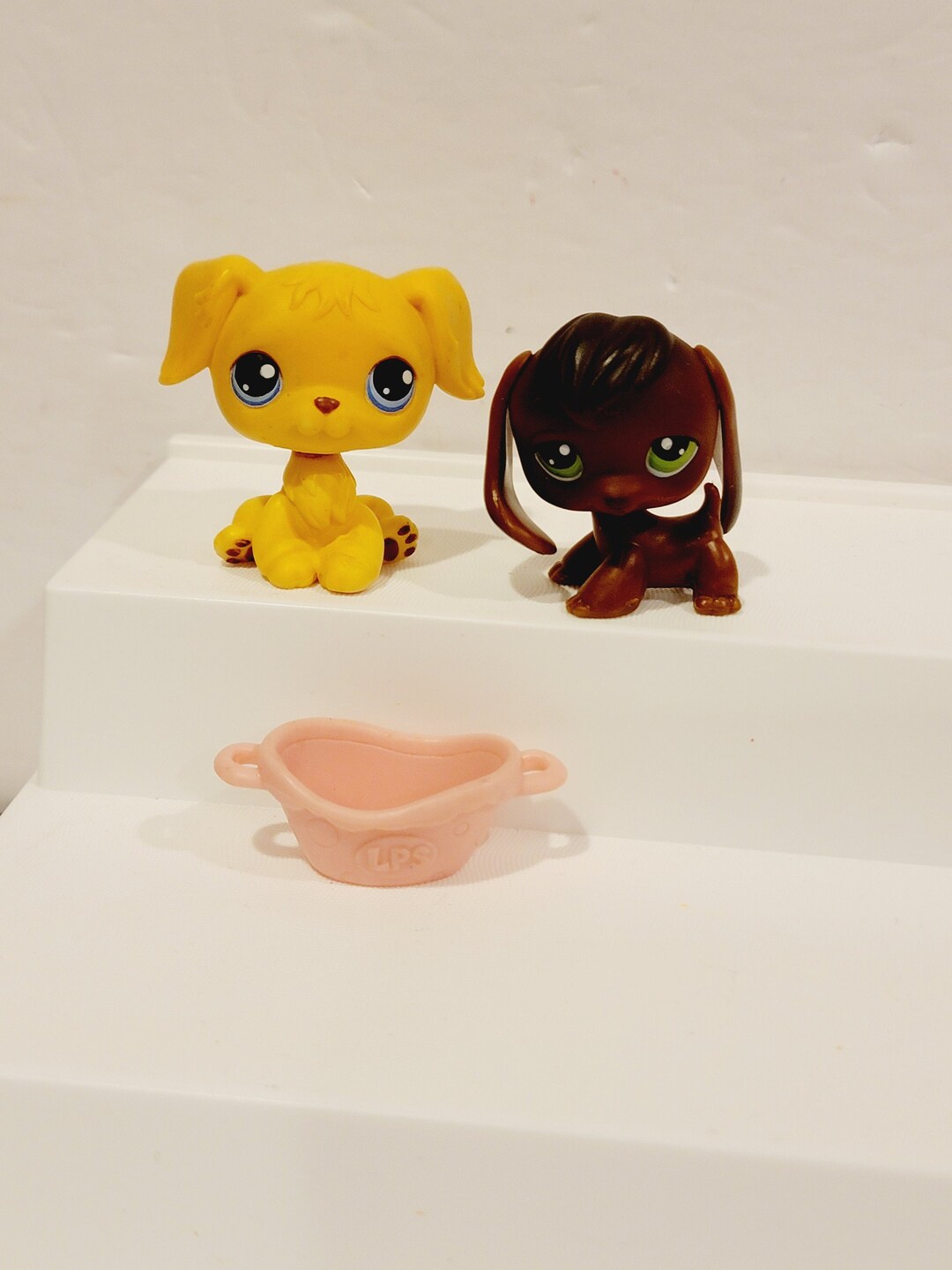 Littlest Pet Shop LPS Dachshund and Golden Retriever Figure Accessories ...