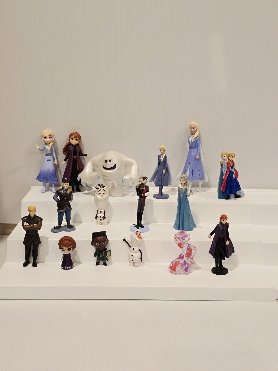 Disney Frozen Character Figure Set - Etsy