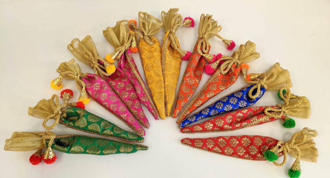 Indian Wedding Mehandi Party Henna Cone Cover, Mendhi Function Decor ...