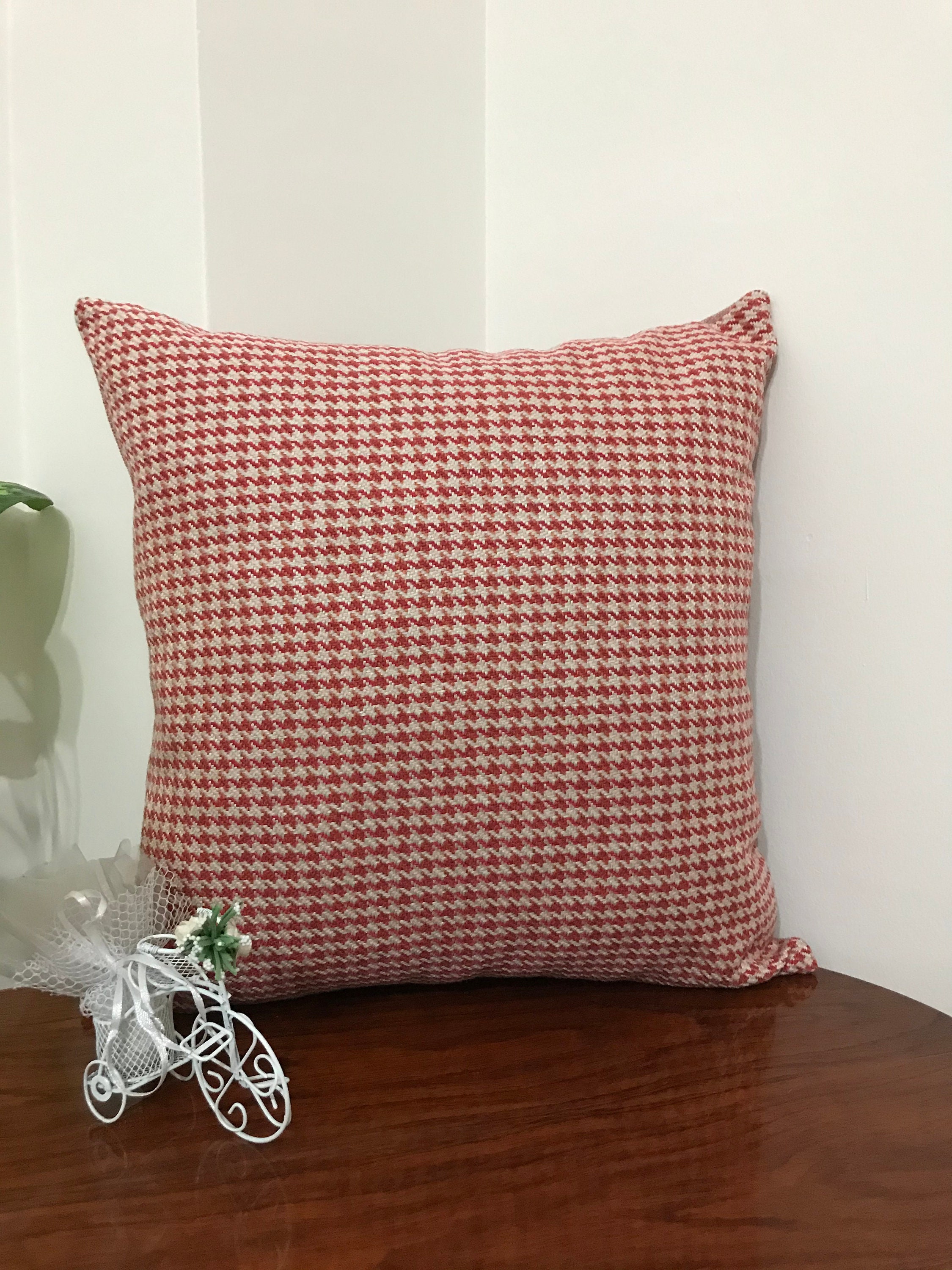 Red Patterned Upholstery Linen Fabric, Pillow Fabrics, Furniture ...