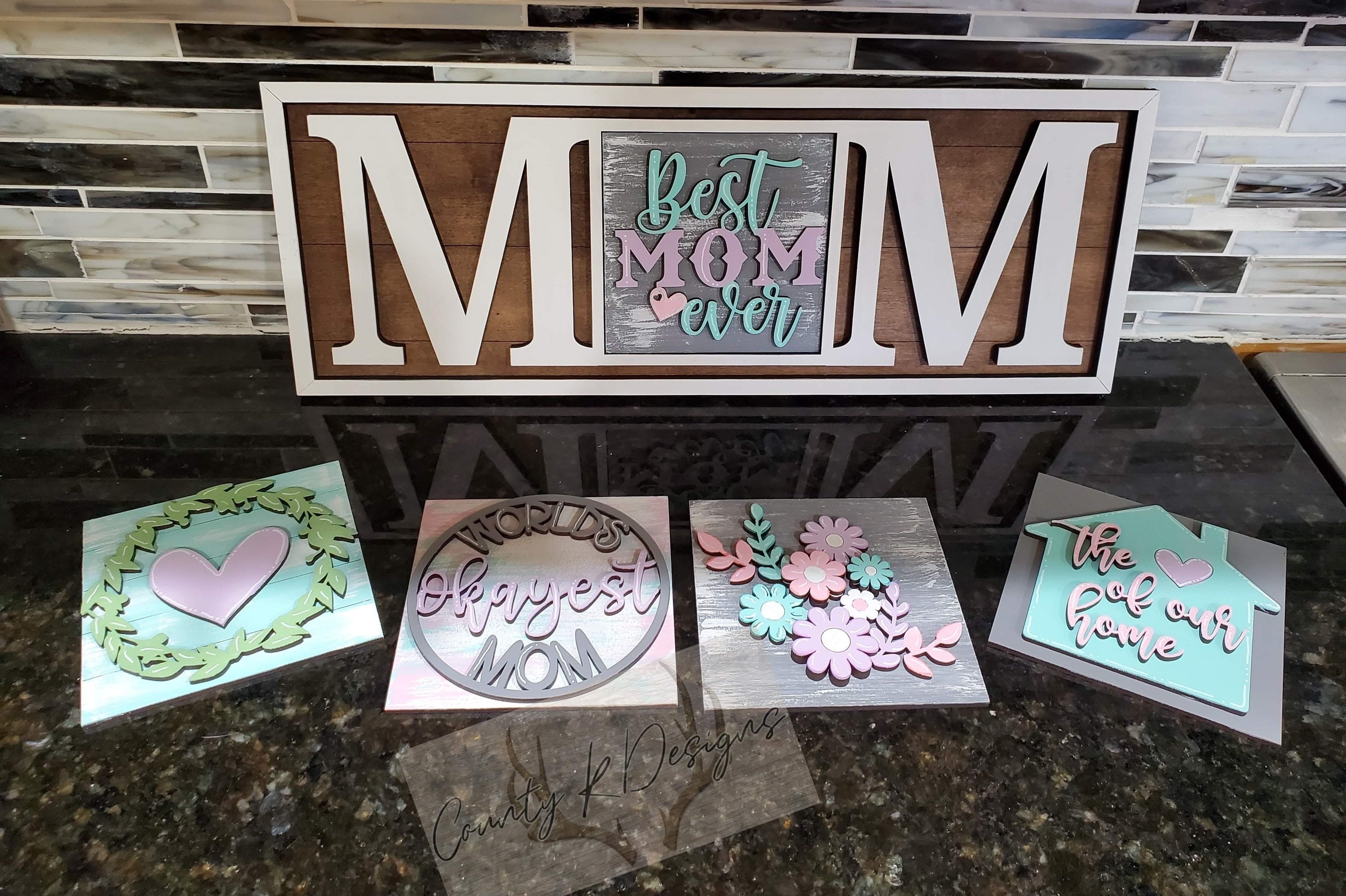 Mom Interchangeable Leaning Sign File SVG, Mother's Day Glowforge ...