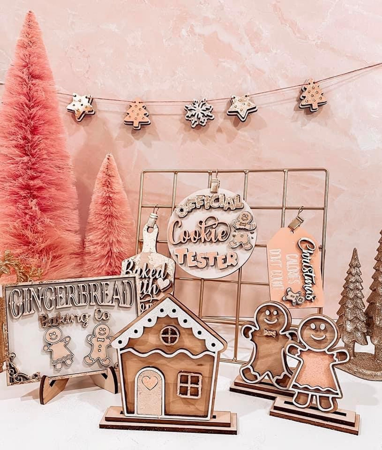 Gingerbread Tiered Tray File SVG, Glowforge Christmas Tier Tray ...