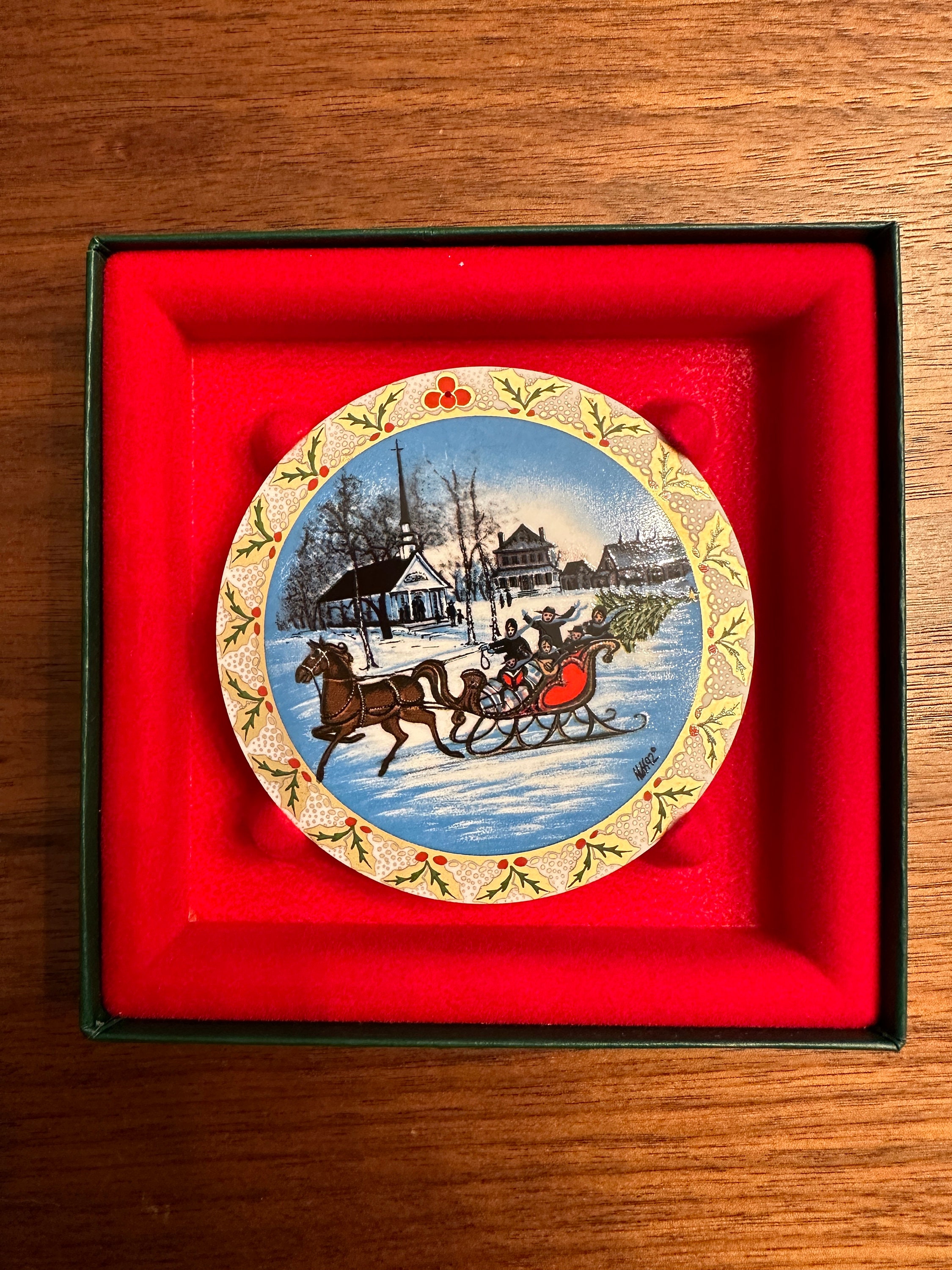 Anna-perenna Porcelain Art Anna-perenna Porcelain the Sleighride ...