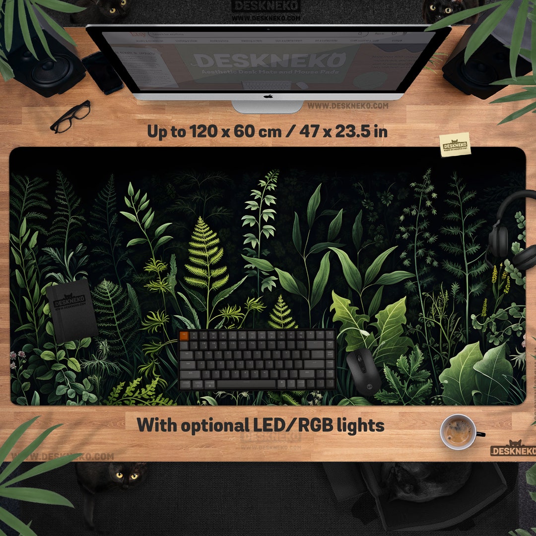 Dark Green Desk Mat: Plants Mouse Pad, Dark Forest Fern, Botanical ...