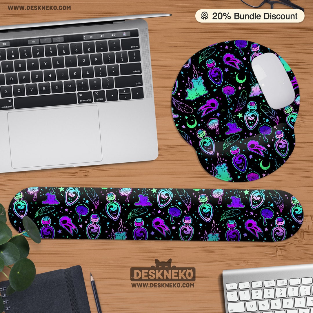 Goth Mousepad Desk Mat, Ergonomic Mouse Pad With Wrist Rest, Cute ...