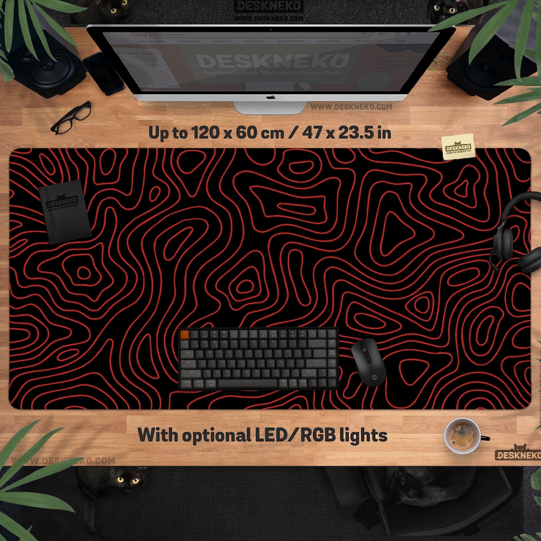 Black and Red Topo Desk Mat: Play Mat Mouse Pad, Extended Play Matt Xxl ...