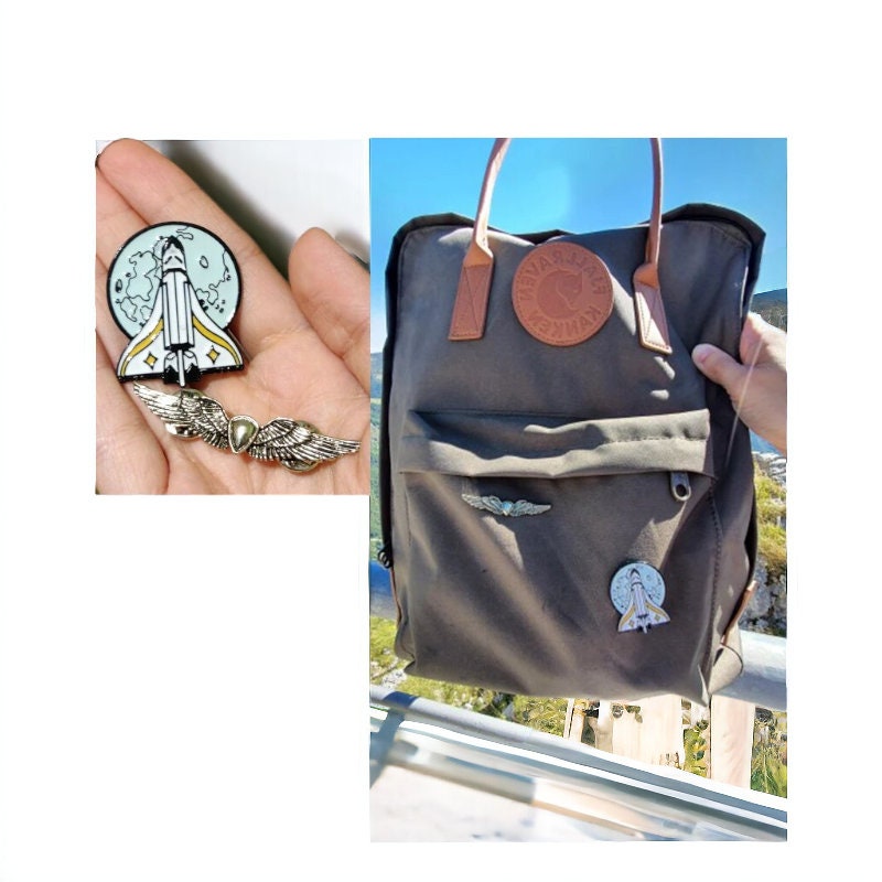 Ellie Cosplay Backpack Pin Badge Set the Last of Us Part 2 Ellie Gold ...