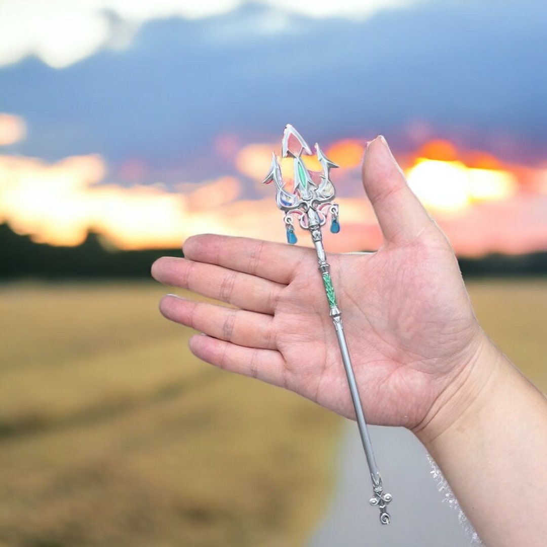 Zelda Link Ceremonial Trident, Metal Sword Keychain, Legend of Zelda ...