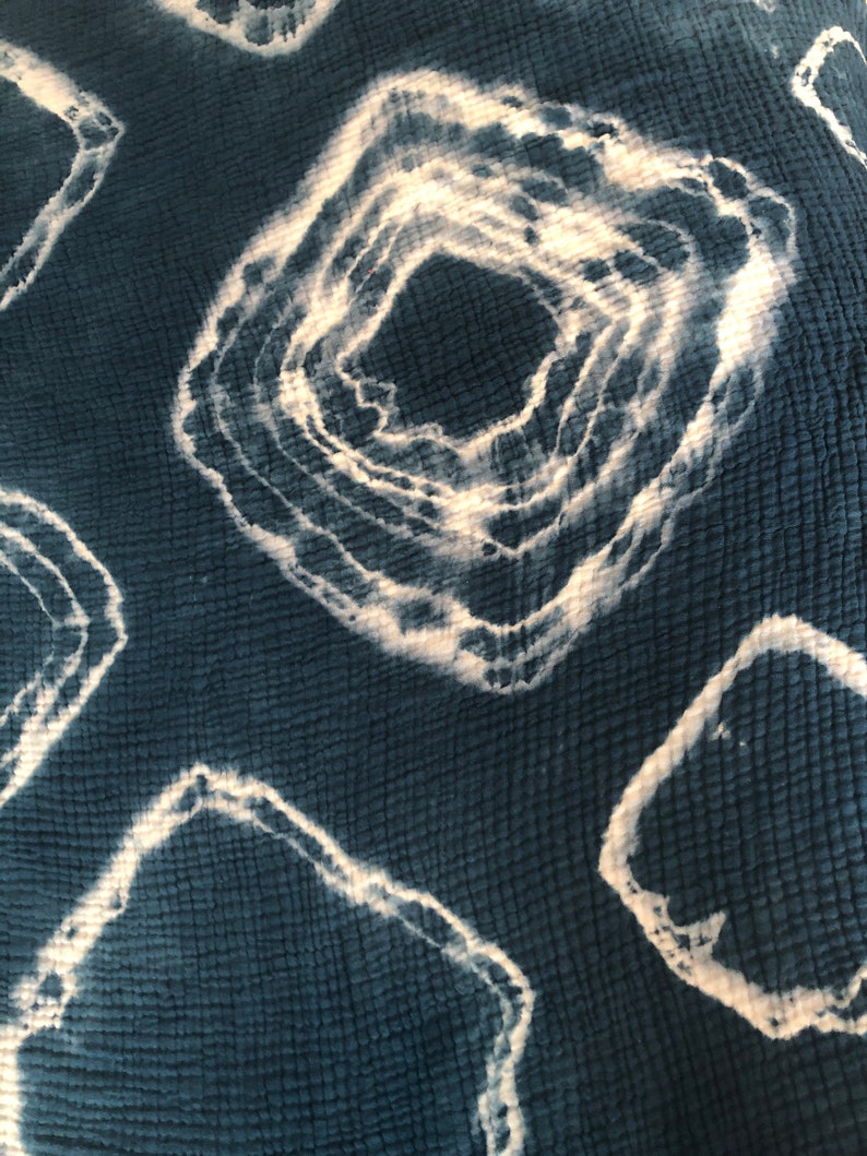 ENSO Muslin Gauze Throw Blanket in INDIGO Shibori Hand Dyed - Etsy