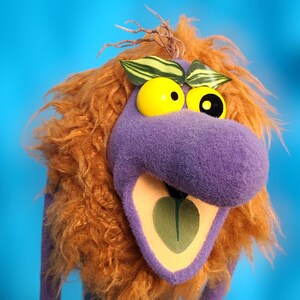 Plant Monster Puppet by Uzzyworks. Professional Hand and Rod muppet ...