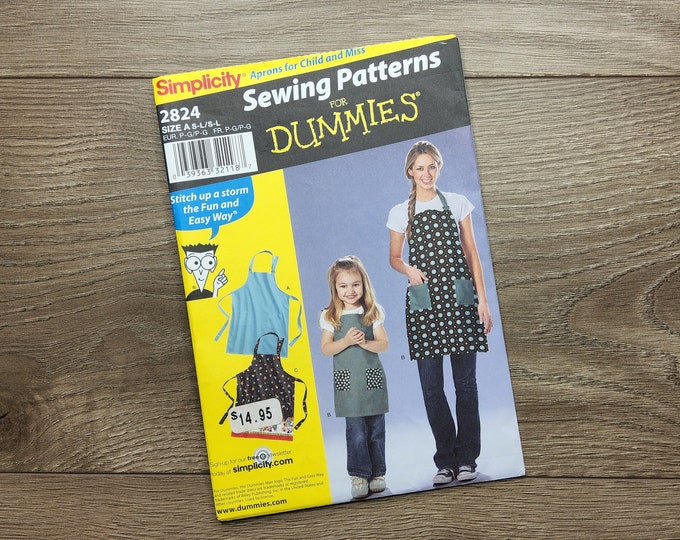Adult and Child's Apron Sewing Pattern Simplicity 2824 Sz S-M-L - Etsy
