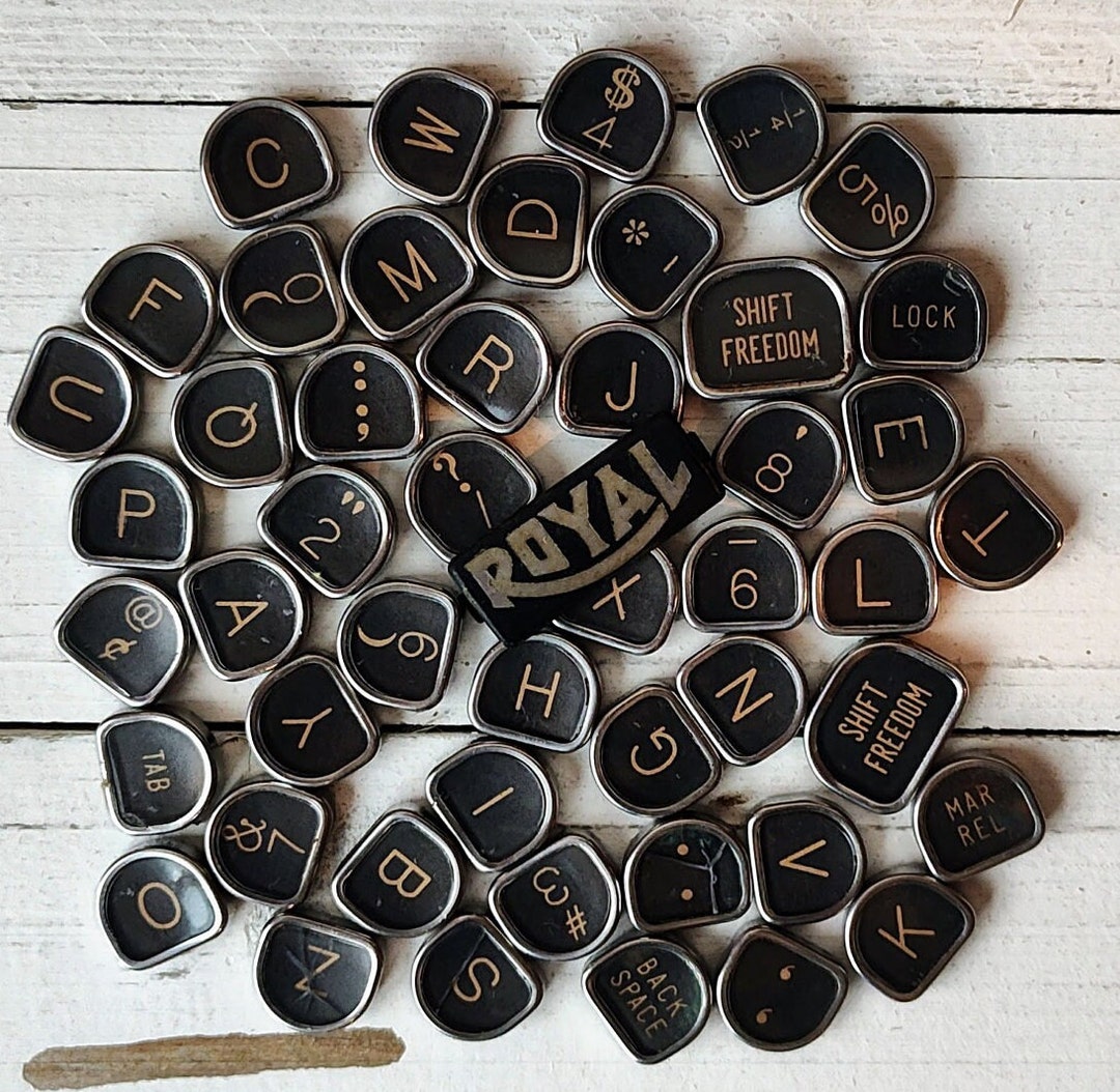 Vintage Royal Typewriter Keys, Royal Quiet Deluxe Model From the 1940's ...