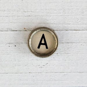 Vintage Underwood Typewriter Keys From the 1930's-early 1940's, Model ...