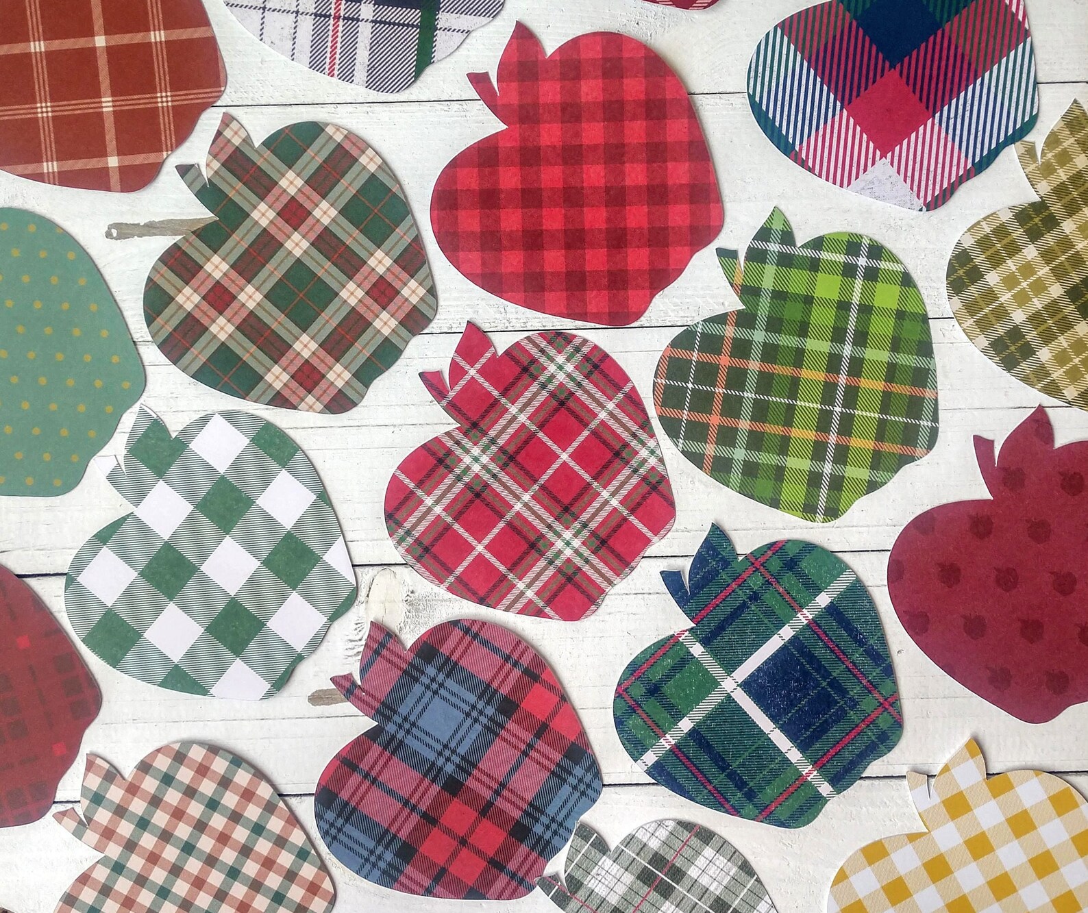 10 Apple Die Cuts Apple Cutouts for Banners Bulletin Boards - Etsy