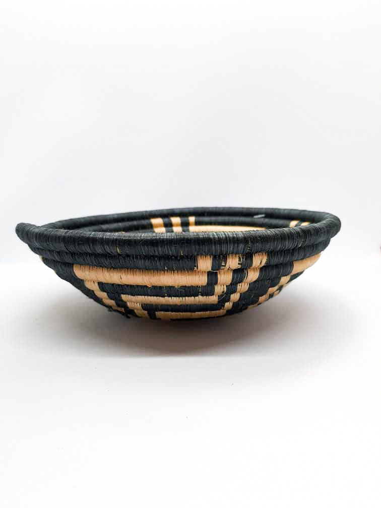 A Mixed of Color Rwanda Basket/ Storage Basket/ Handwoven Basket ...