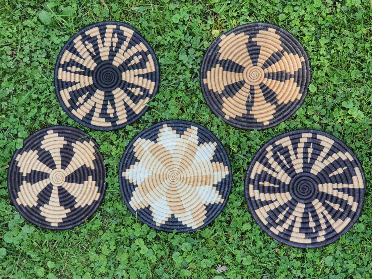 African Rwanda Trivet/ African Woven Trivet/ Wall Decor/ Gift for Mom ...