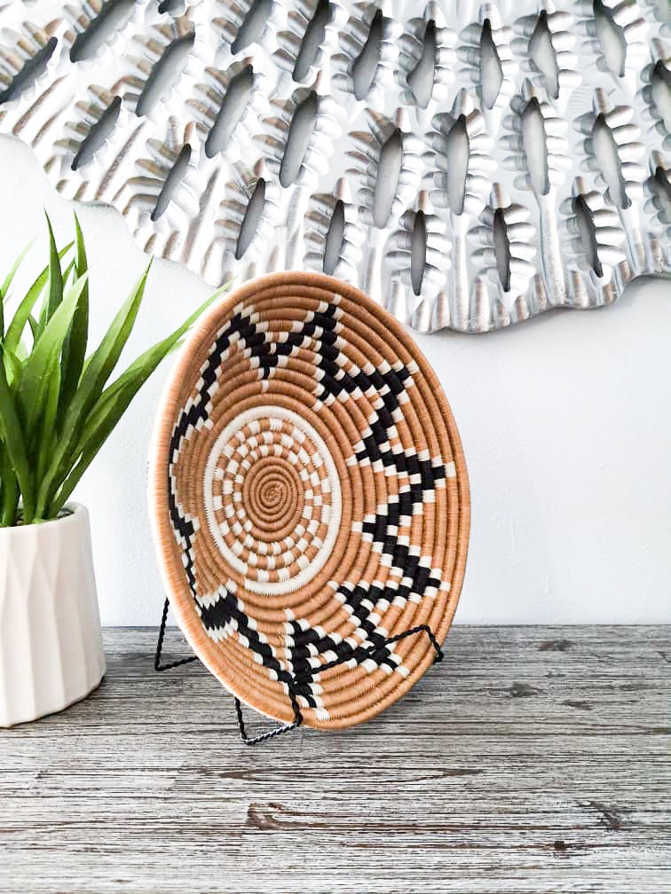 African Wall Rwanda Basket/ Boho Hanging Wall Basket/ Woven - Etsy