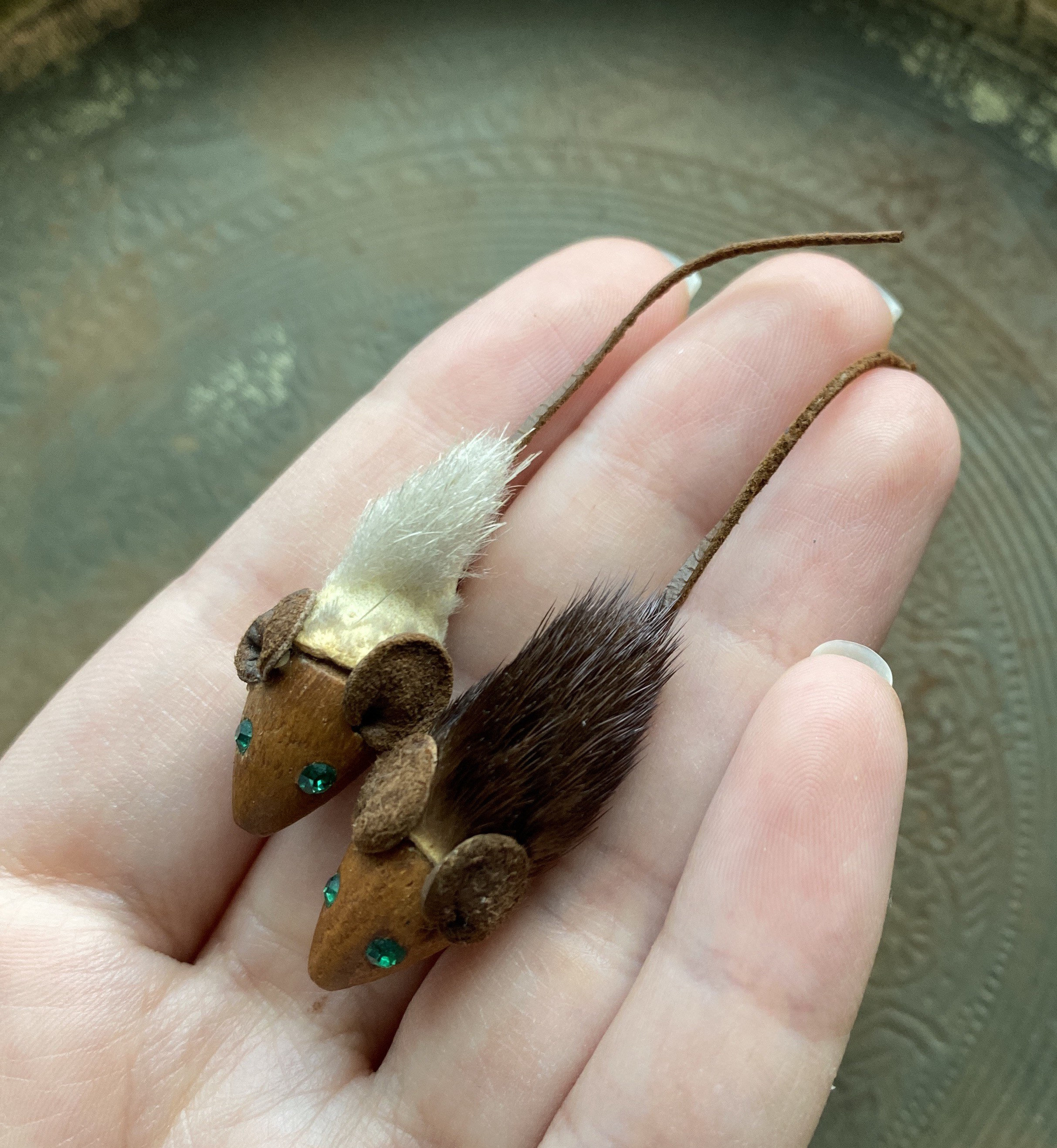 Set of 2 1930’s Vintage Teakwood Leather Mink Fur Mouse Pins - Etsy