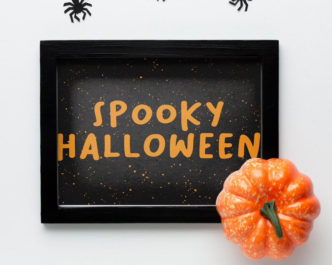 Spooky Halloween Sign, Cute Halloween Wall Decor, Vintage Halloween ...