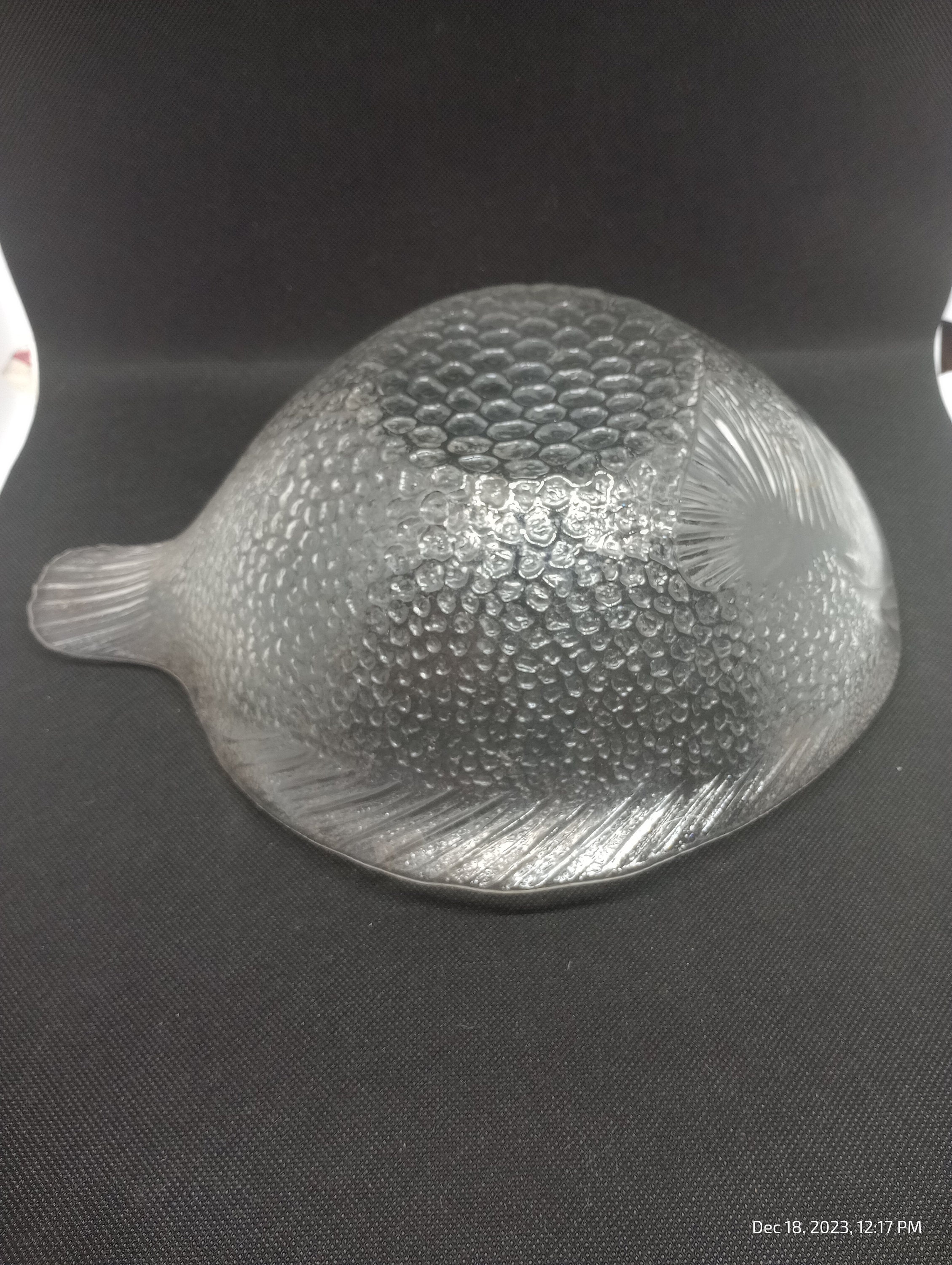 Vintage Clear Glass Arcoroc Poisson Fish Serving Bowl - Etsy