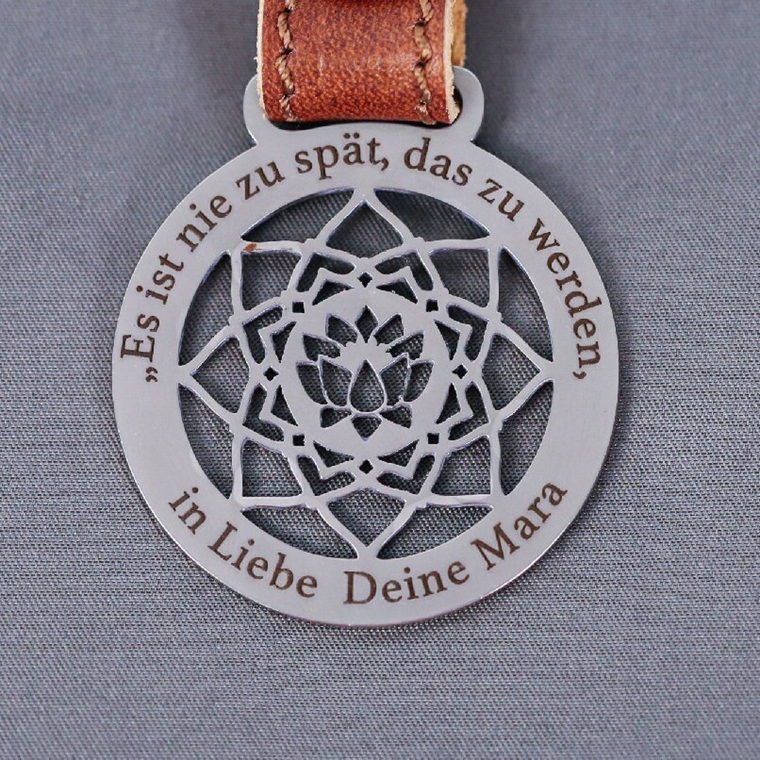 Lotus Flower Keychain Gift Ideas Custom Stainless Keychain - Etsy
