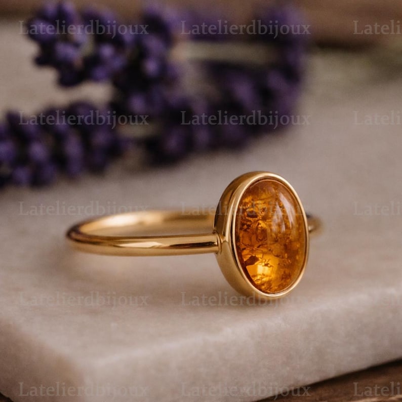 Oval Orange Amber Ring in Gold | June Birthstone Ring | Rainbow Amber ...