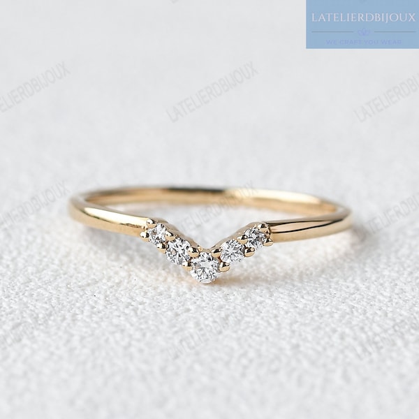 V Shaped Ring - Etsy