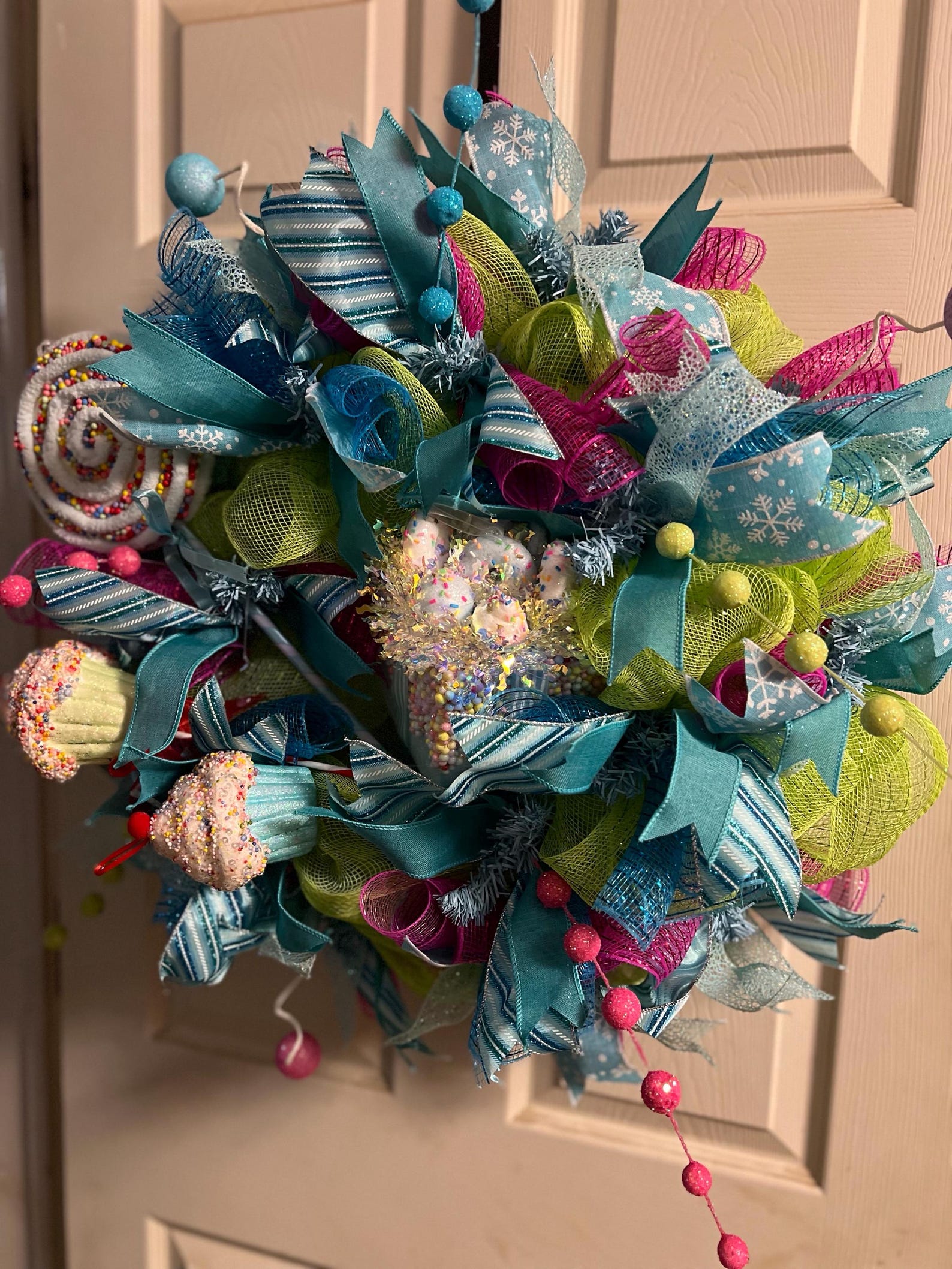 Sweet Treats Wreath - Etsy