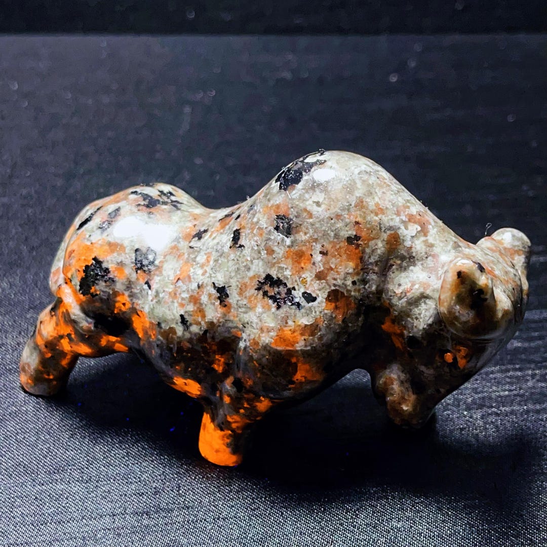 Natural Yooperlite Cattle Quartz Crystal ,crystal Cattle Crystal ...