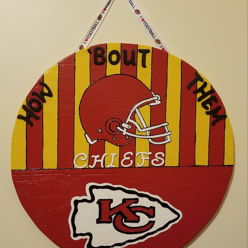 Round Wood Kc Chiefs Sign - Etsy