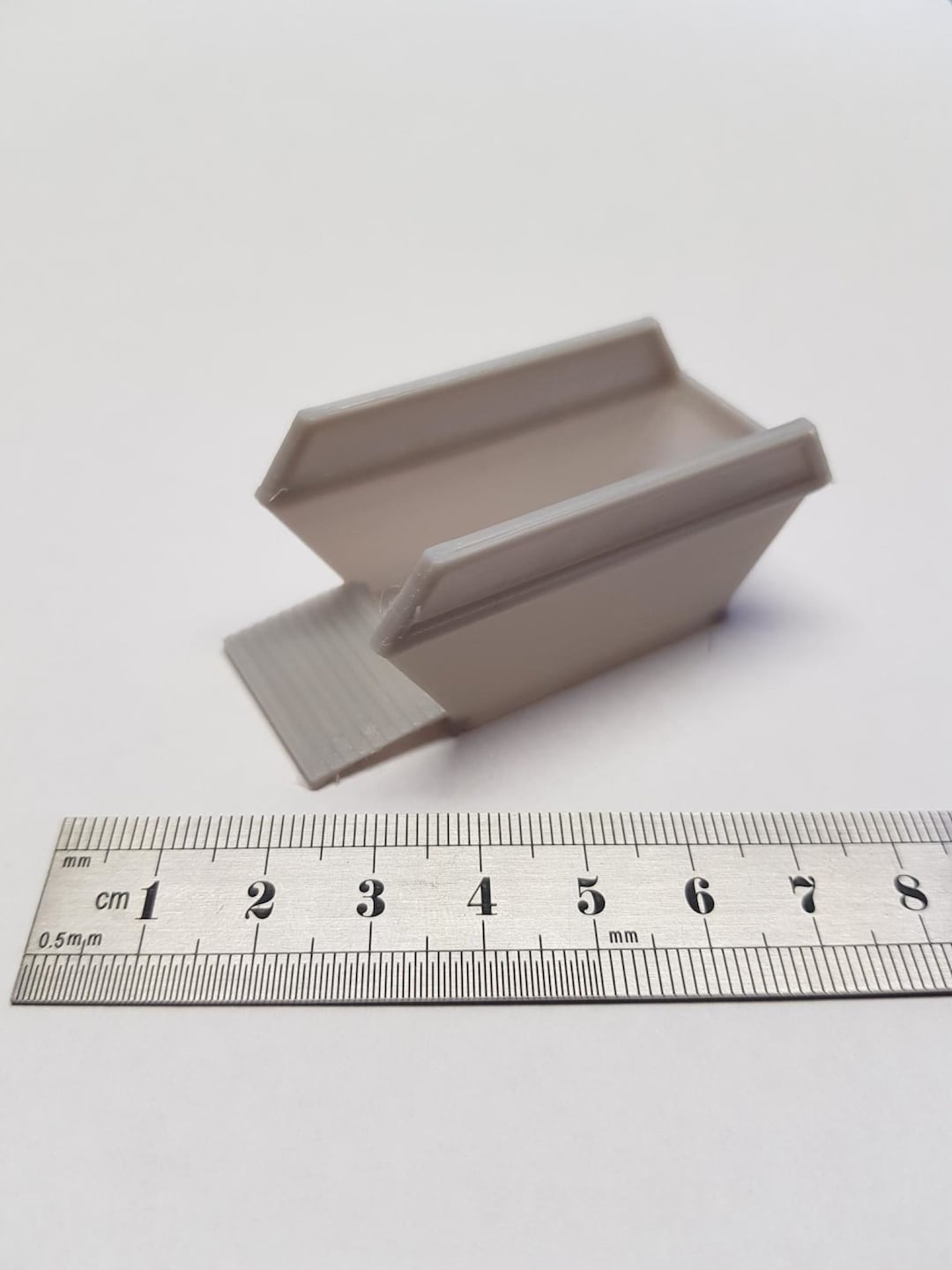 Digital STL File 1:1 Scale 14 Yard Skip With Gate for Model Railway 2 ...