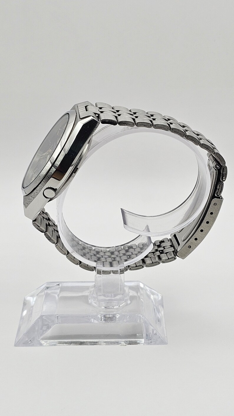 Seiko 5 7009-876A 38mm Automatic Watch, English / French Calendar Excellent Shape - Etsy