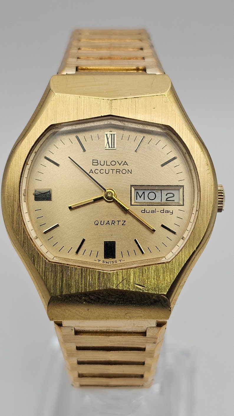 Vintage Bulova Accutron Day Date Quartz Swiss Watch Gold Plated - Etsy