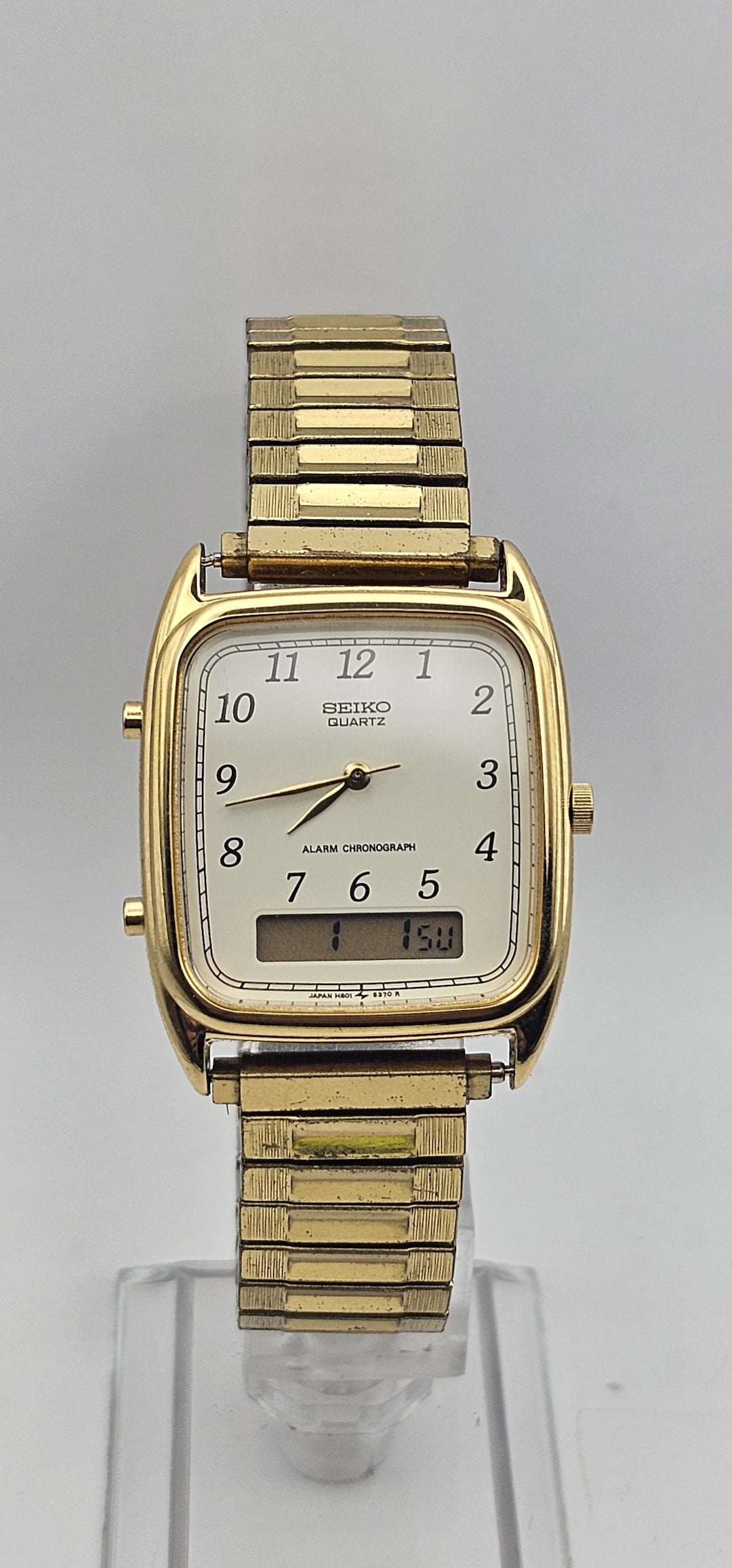 A Beautiful Vintage Seiko Analog Digital Gold Tone Tank Men's Watch Rectangle, REF H601-5430 ...