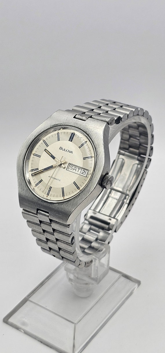 An amazing Bulova clipper 'at' day-date automatic N2 … - Gem