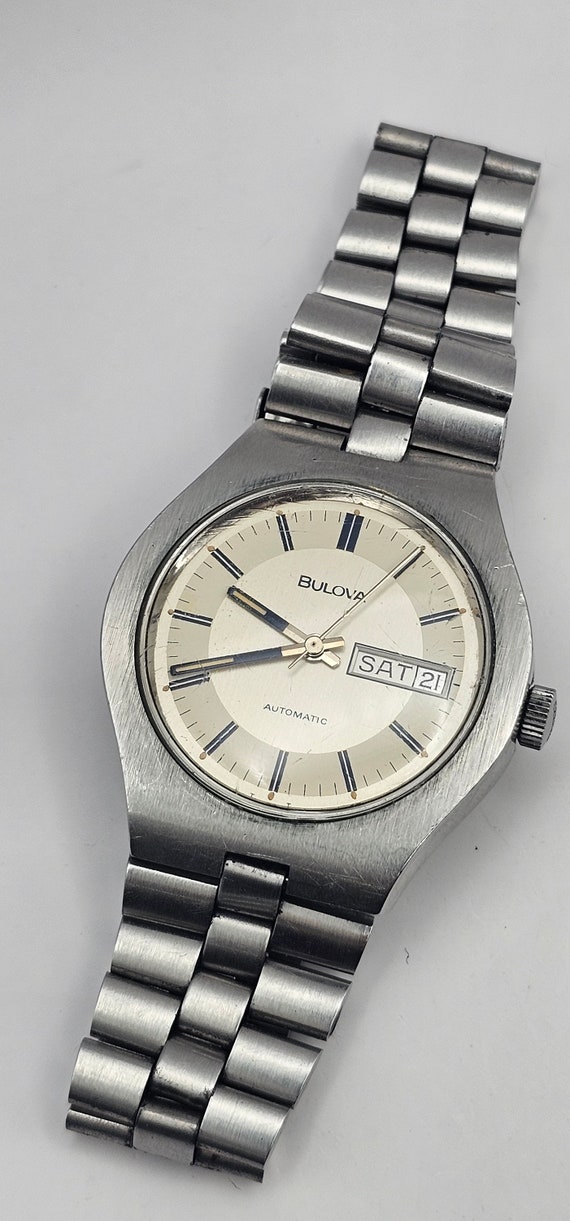An amazing Bulova clipper 'at' day-date automatic N2 … - Gem