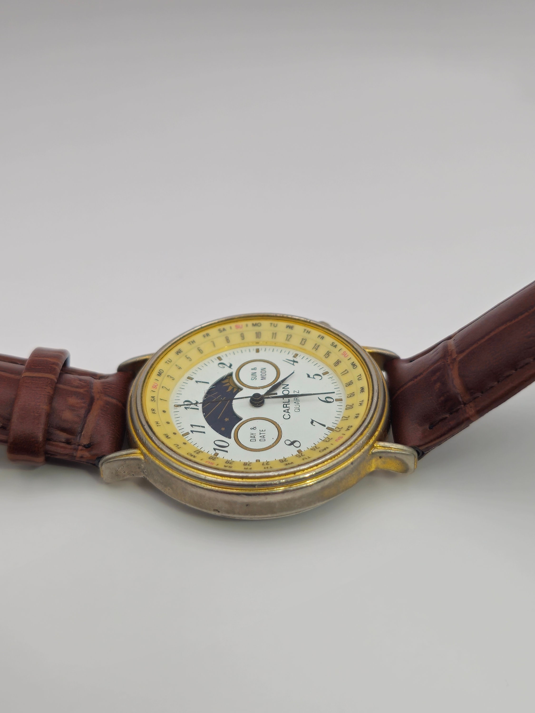Vintage Carlton Moonphase Lunar Perpetual Calendar Moon Phase Watch ...