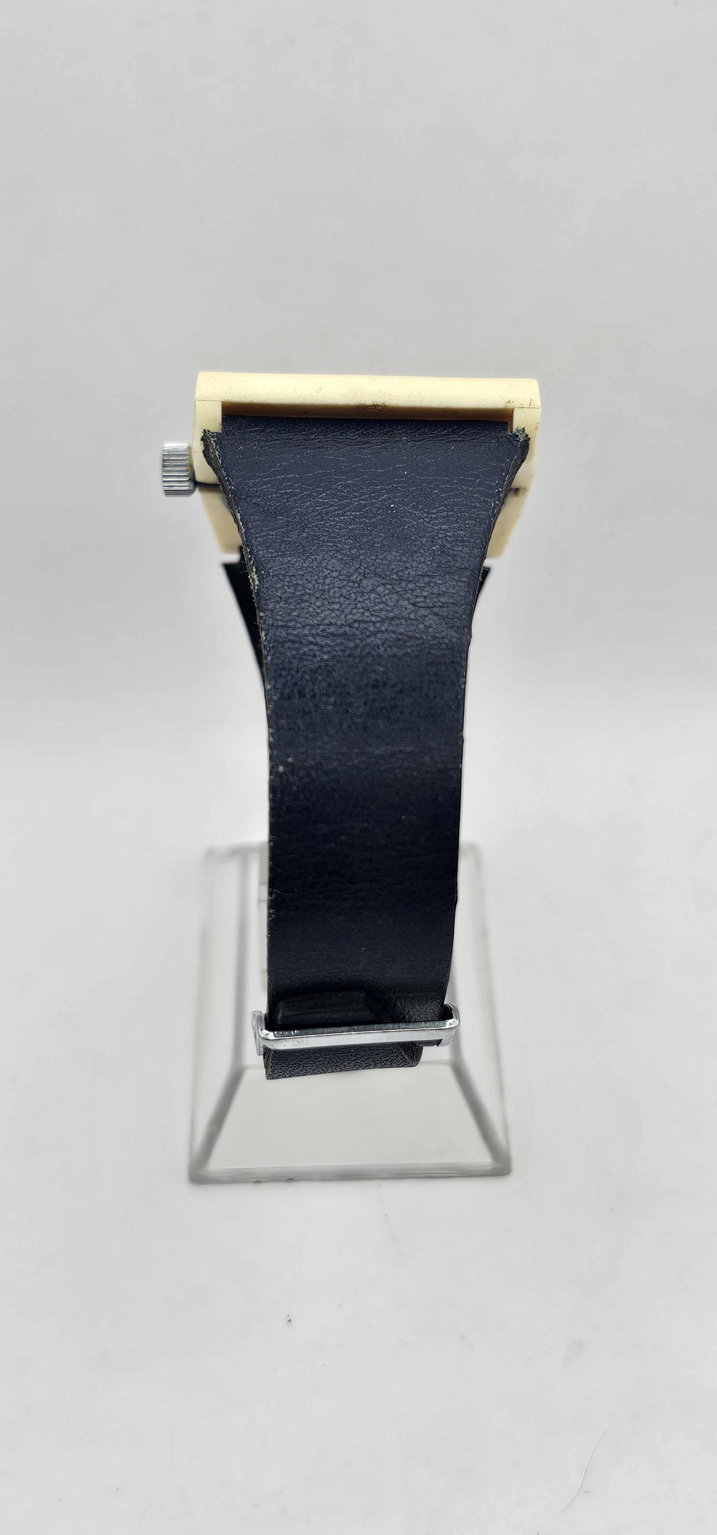 Amazing Vintage Eloga Flipper Jump Hour Date Men's Watch, Manual Wind ...