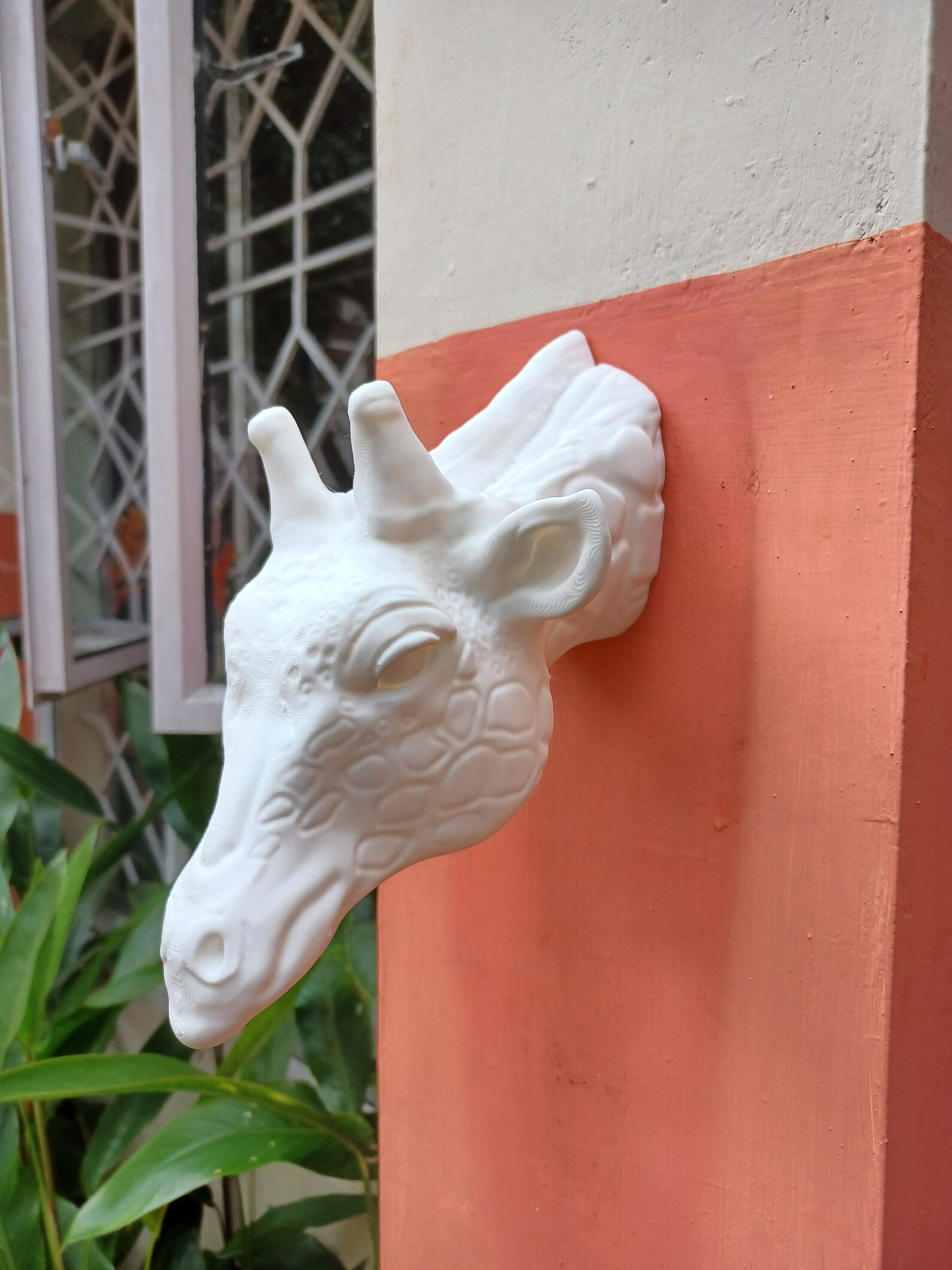 Giraffe Head Wall Mount, White Faux Taxidermy, Animal Head Wall Mount ...
