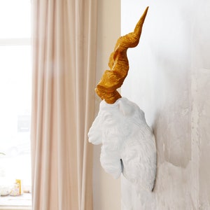 Markhor Goat Head Wall Mount, Mountain Goat, Farm Decor, Farm Animal ...