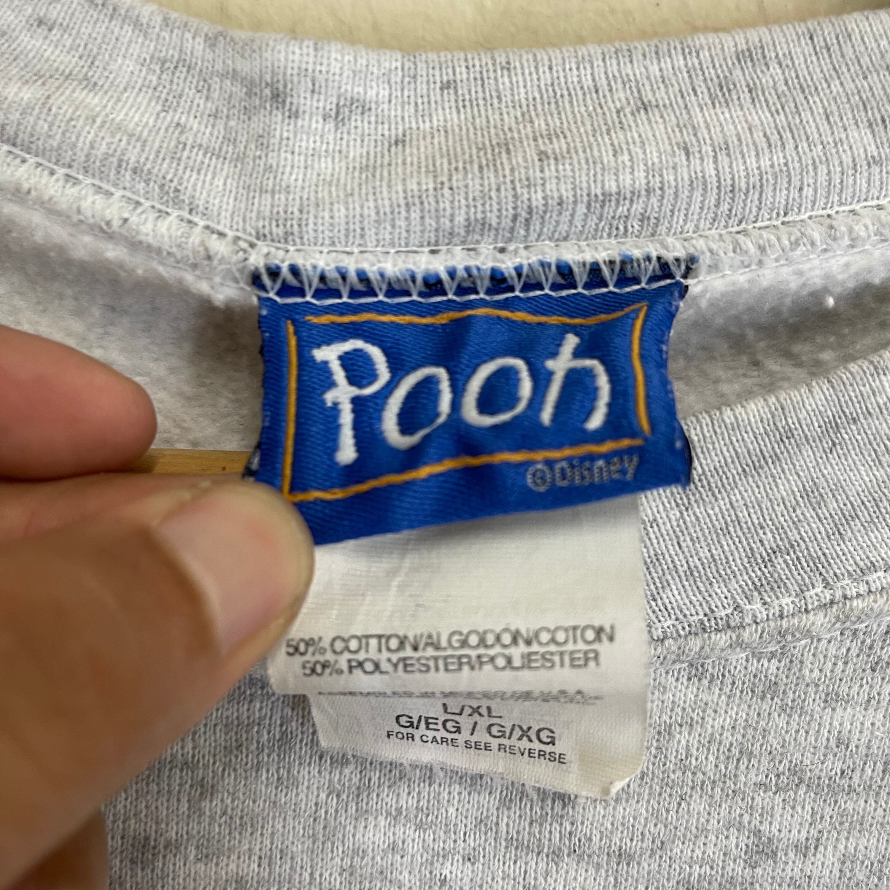 Pick Vintage 90s Winnie the Pooh and Tigger Crewneck Sweatshirt Pooh ...